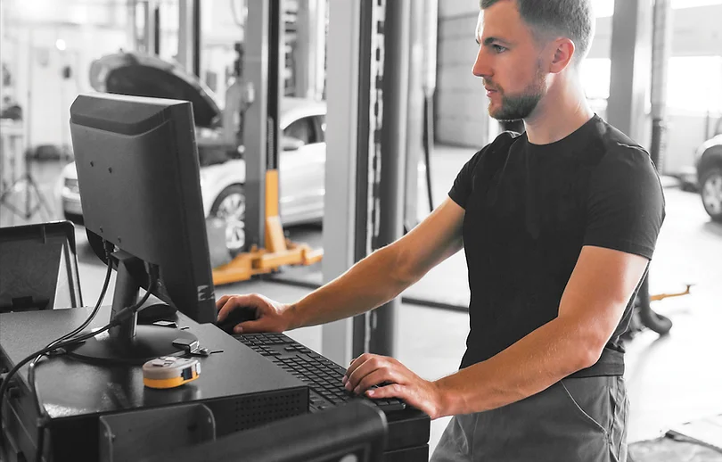 Software Solutions for Car Dealerships | Vehlo